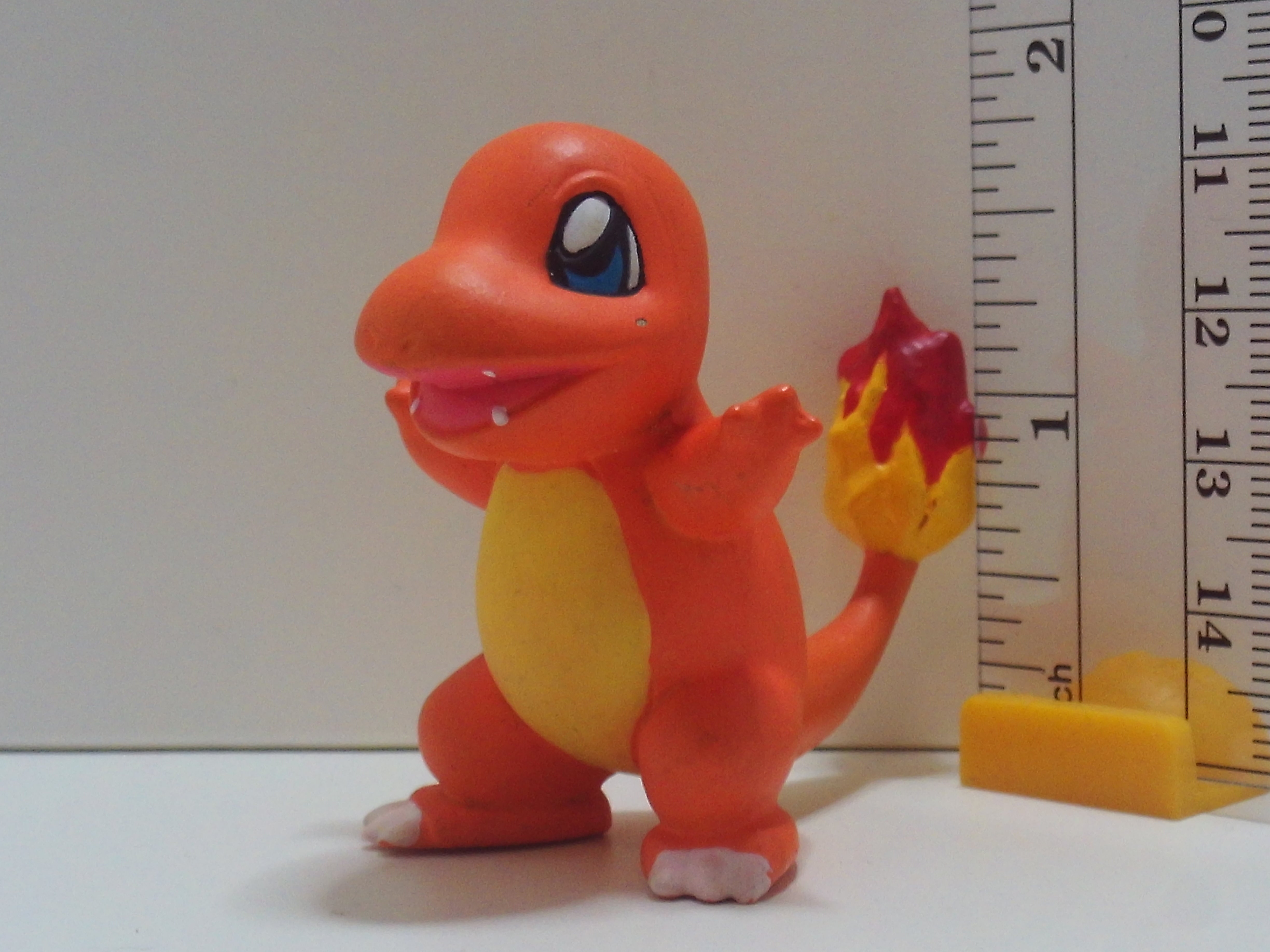 Nintendo Pokemon Go Live App Japanese Rubber Keshi Toy Mini Figures ...
